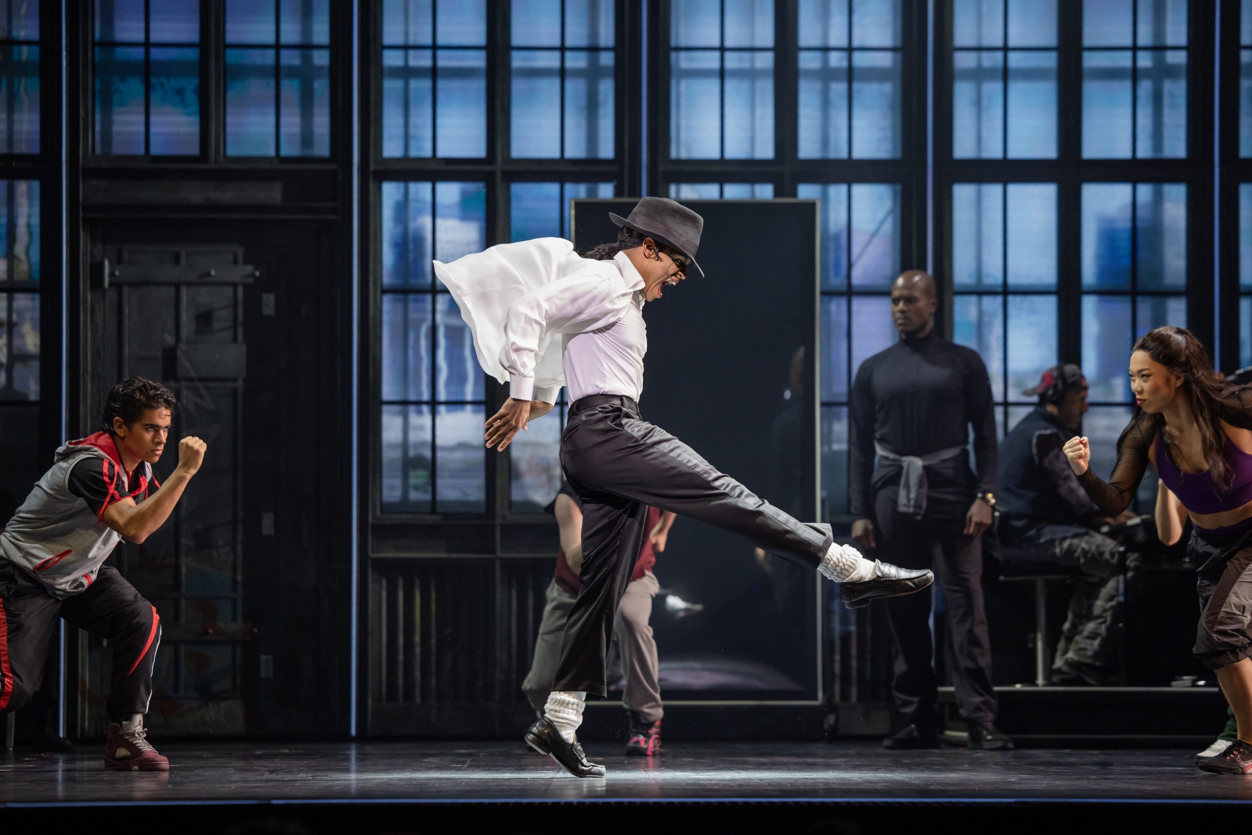 Opening Night Audience Gives MJ The Musical A Mid-Show Standing Ovation ...